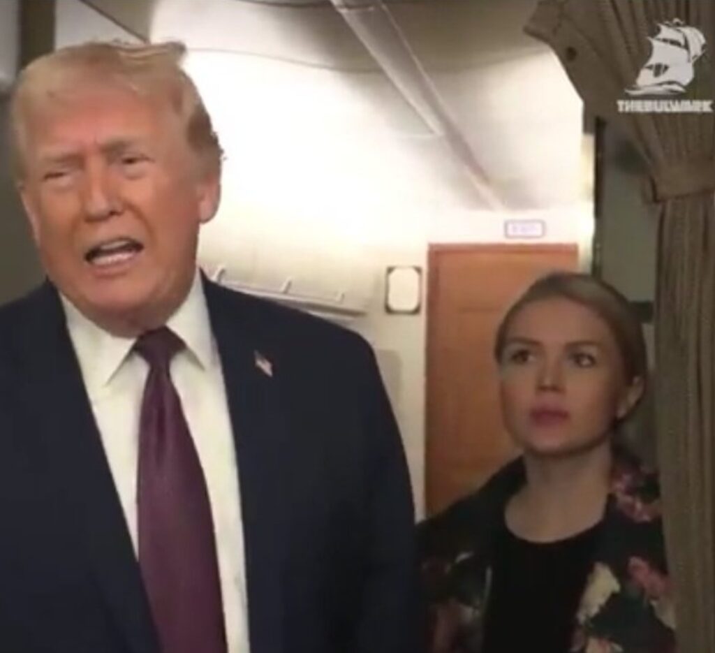 PHOTO Karoline Leavitt Looks Like A Hostage Whose Big Lucious Lips Are ...